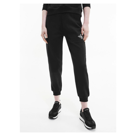 Dámské tepláky Adidas >>> vybírejte z 1 194 tepláků Adidas ZDE | Modio.cz