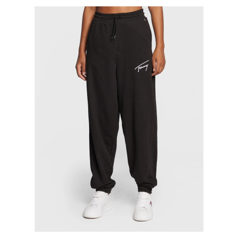 Dámské tepláky Adidas >>> vybírejte z 1 194 tepláků Adidas ZDE | Modio.cz